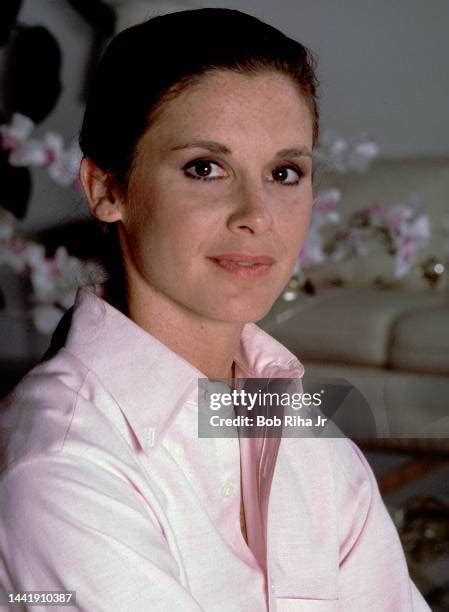 Stephanie Zimbalist Hot
