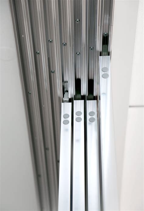 Galleries Telescoping Walls — Arch Street Glass