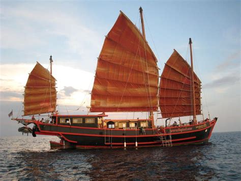 Traditional Chinese Junk Ship Chinese Junk Boat Pictures Asian