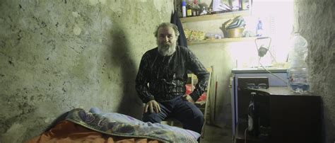 Monza La Storia Di Giorgio Crespi Che Vive In Una Cantina Il Cittadino Di Monza E Brianza