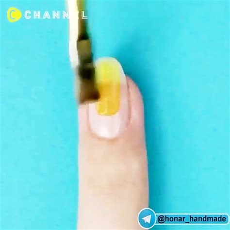 ترفند لاک زدن