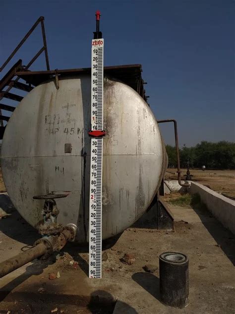 PETROTECH Float Type Tank Level Indicator Model Name Number Fblg 100 At Rs 6538 In Vadodara