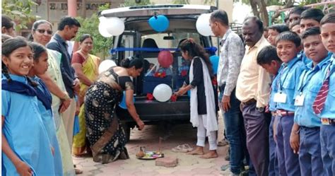 Code On Wheels Drives Forward Igniting Coding Passions Again We Are