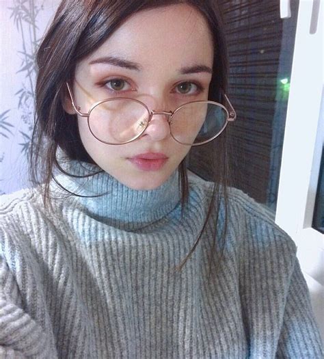 Big Glasses R Prettygirls