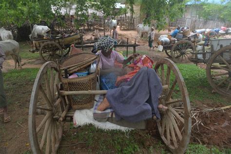 Mandalay မိုးတွင်းကာလမှာ စစ်ရှောင်တွေ စားသောက်နေထိုင်ရေး ပိုမိုခက်ခဲလာ ထက်ဖြိုး Mfp ၊ ဇွန