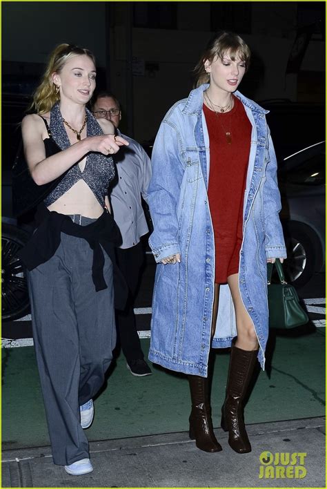 Sophie Turner Steps Out For Dinner With Taylor Swift In Nyc Following
