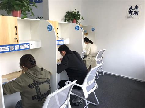 我开了县城第19家付费自习室，相信一年能回本手机新浪网