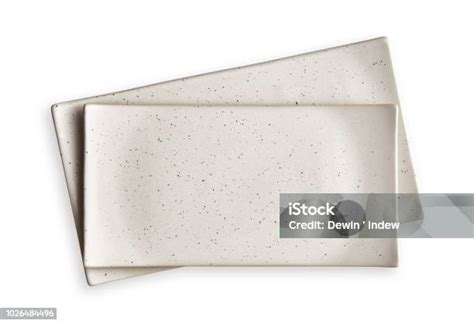 클리핑 경로와 흰색 배경에 고립 위에서 빈 직사각형 플레이트 화이트 도자기 접시 볼 0명에 대한 스톡 사진 및 기타 이미지