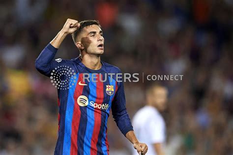 Digosipkan Cabut Dari Barcelona Ferran Torres Saya Baru Gabung