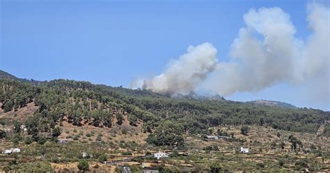 Controlado El Segundo Conato De Incendio En El Hierro Pero Persisten