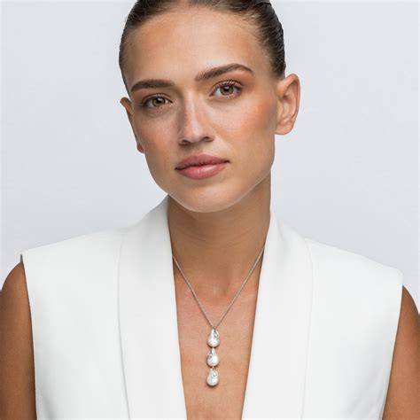 Yvel Biwa Freshwater Pearl Teardrop Necklace In 18k White Gold For Sale