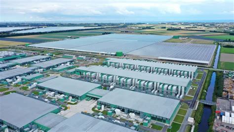 Hyperscaler Data Center Expansions Ignite Ai Server Market Boom