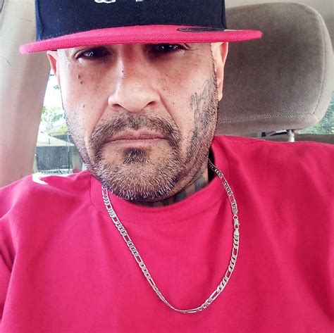 Robert Hernandez P06996 Pen Pal Profile