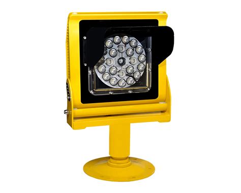Runway Threshold Identification Lights Color