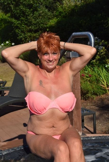 Amateur Mature Bikini Porn Pictures And Milf Sex Pics
