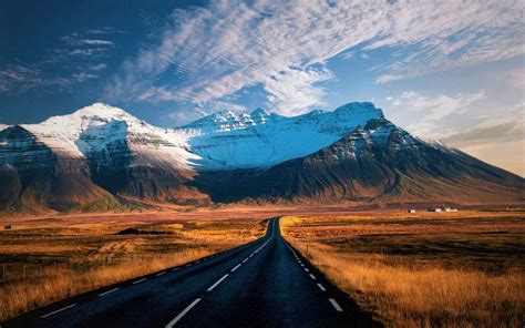 Icelands Stunning Landscapes A Natural Wonderland
