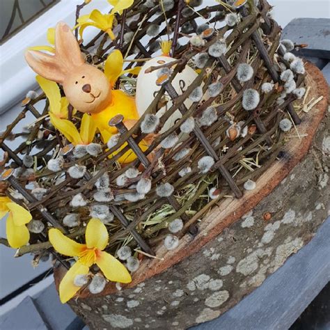 Osterkörbchen Flechten Mit Baumscheiben Zwoste Ostern Basteln Holz Baumscheiben
