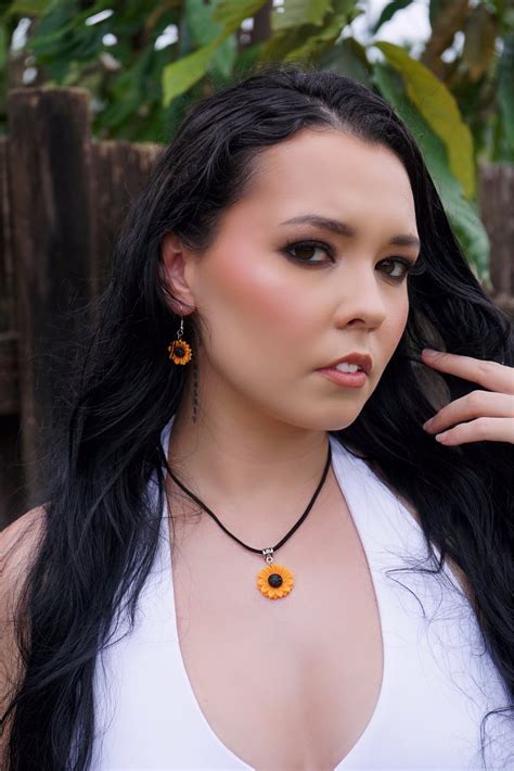 Olivia Walker Model Swipe Right For Hump Day 🍑 Studiorepublic