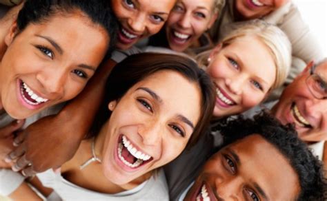 5 Great Reasons To Smile And Laugh More Get Your Smile On