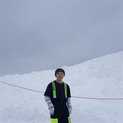 Huang Eric Medium