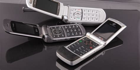 5 Iconic Phones From The 2000s A Nostalgic Look Back At Retro Tech