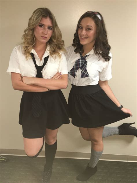 Gossip Girl Halloween Costume Ideas