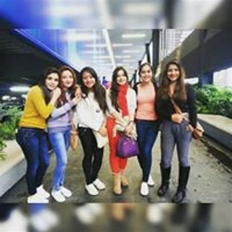 Stream Isa Vega Music Listen To Songs Albums Playlists For Free On