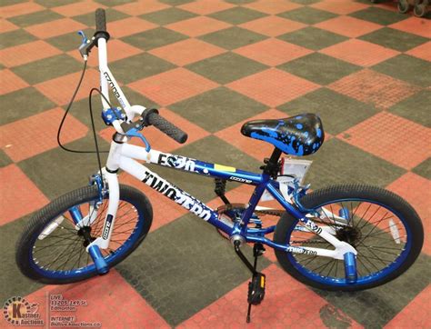 NEW OZONE 500 TWO ZERO,20" BOYS BMX BIKE