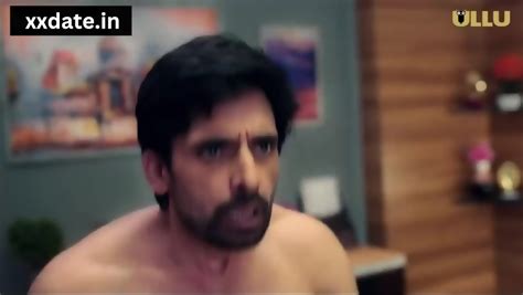 Desi Boyfriend Ne Apni Dono Hot And Sexy Girlfriends Ko Eksath Pela