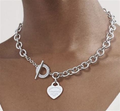 Tiffany Chunky Heart Necklace Tiffany And Co Chunky Necklace Minimal