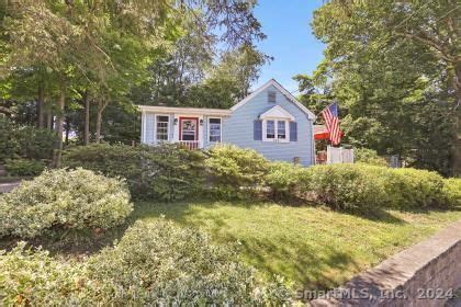 103 Shore Drive Winsted Ct 06098 See Est Value Schools And More