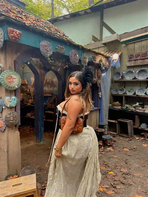 Renaissance Festival Fall Outfits Women Historical Fashion Medieval