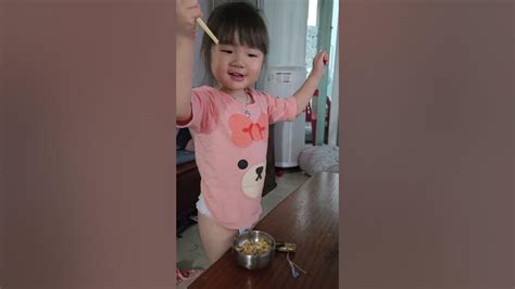 젖가락질 잘해요 Youtube