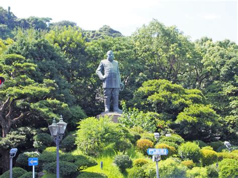 西郷隆盛銅像の写真 場所 作者をご紹介！＠鹿児島市照国町 地元人おすすめ！鹿児島観光ガイド