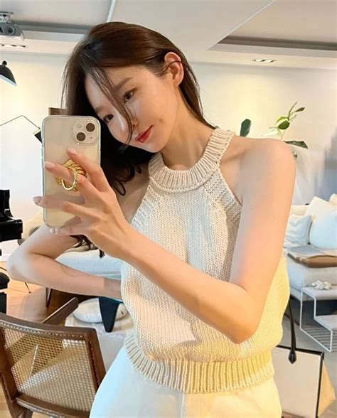 다비치 강민경이 Sns에 올린 비키니 인증샷 입이 쩍 벌어졌다 사진 위키트리