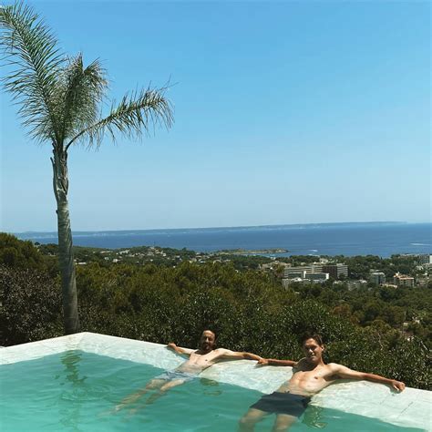 Download Jannik Vestergaard Relaxing In Pool Wallpaper