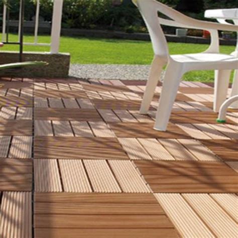 Textured Anti Scratch Outdoor Wpc Flooring High Traffic Surface Ideal