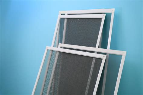 How To Remove S Window Screen