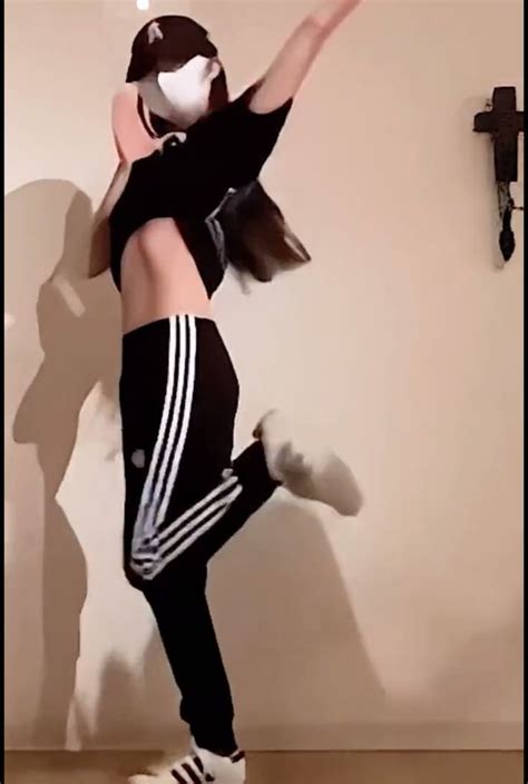 Moametal Lee Joo Young Moa Kikuchi Normal Clothes