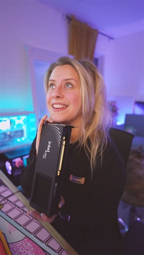 Hannah Bryan Noisybutters • Instagram Photos And Videos