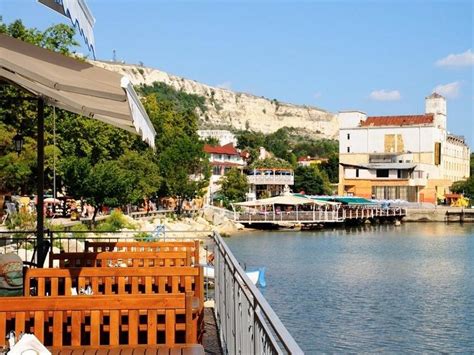 Крайбрежната алея в Балчик е обновена ще бъде център на фестивални събития Новини