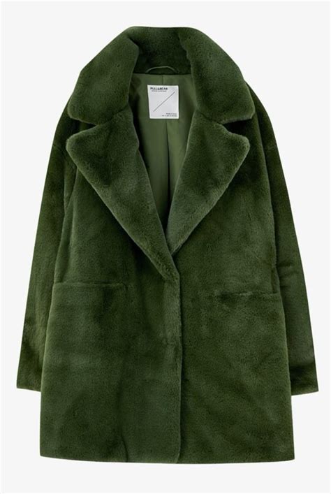 Pin By Julita On Moda Green Faux Fur Coat Winter Fashion Outfits Coat Women Fashion