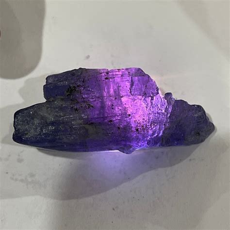 18 Carat Natural Big Purple Blue Tanzanite Tanzanite Healing Crystal