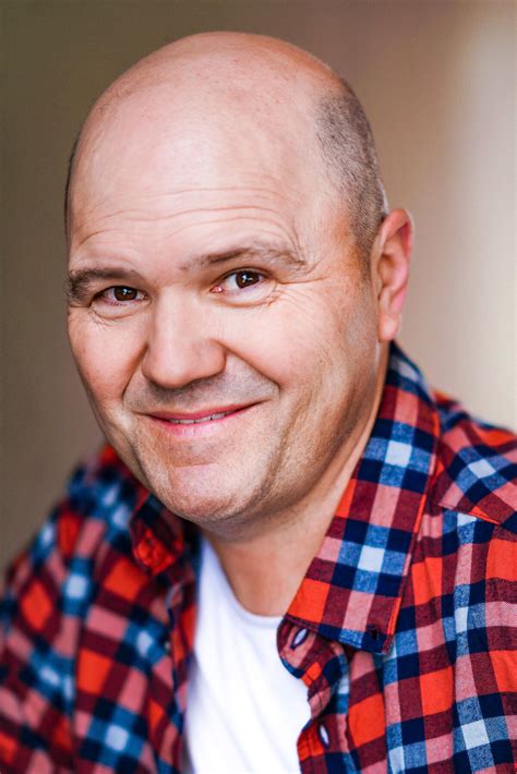 Tom Bromhead Dubbing Wikia Fandom