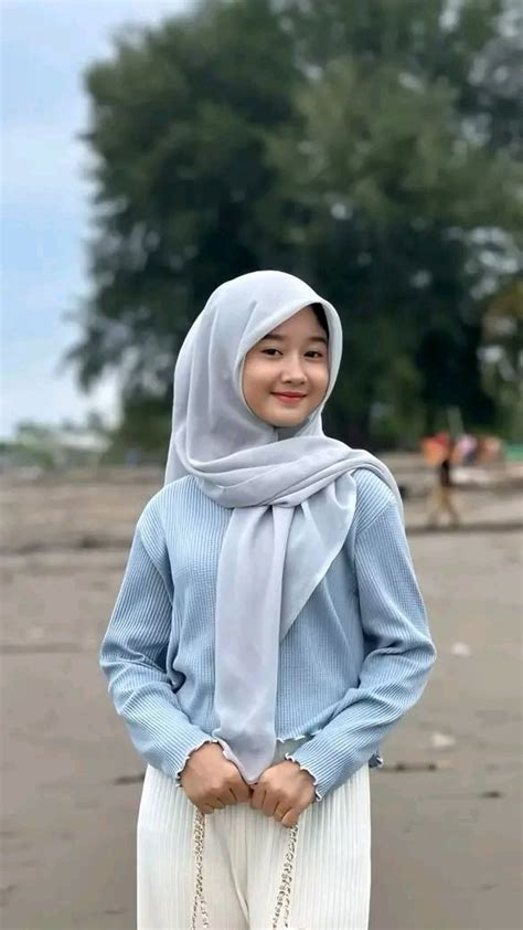 Pin oleh vitri di pap cewek | Gaya hijab, Gaya, Penyimpanan foto