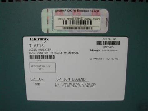 Tektronix Tla715 Logic Analyzer W 2 Tla7n2
