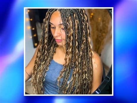 22 Knotless Box Braids With Color Sanitripti
