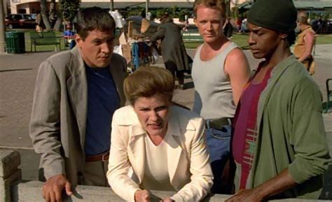 Best Star Trek Voyager Time Travel Episodes