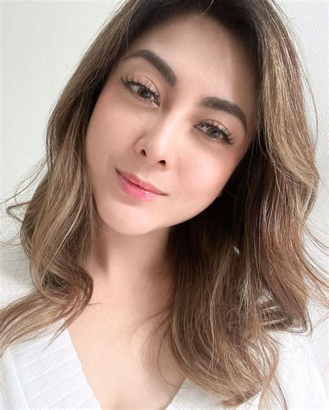 11 Transformasi Dhena Devanka Mantan Istri Ijonk Merasa 10 Tahun Lebih Muda Usai Operasi Plastik