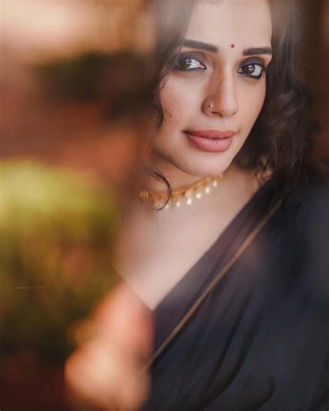 Ann Augustine അതീവ സുന്ദരിയായി ആൻ അഗസ്റ്റിൻ മലയാളികൾ മിസ്സ് ചെയ്തത് ഈ ചിരിയാണ് ഇൻസ്റ്റയി